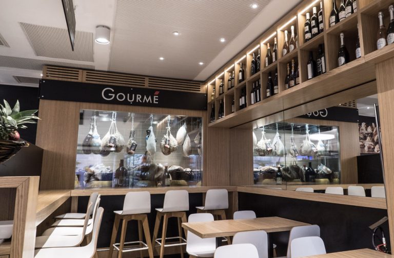 Gourme Food Court – Vicus Caprarius P